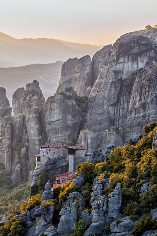 Athens: Meteora Day Trip with Audio Guide and Lunch Option - Summary