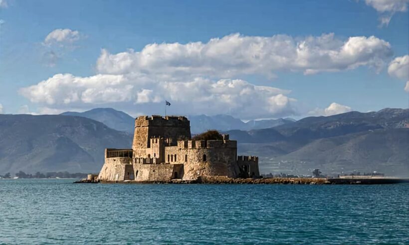 Athens: Mycenae and Nafplio Luxury Van Tour - Who Should Consider This Tour?
