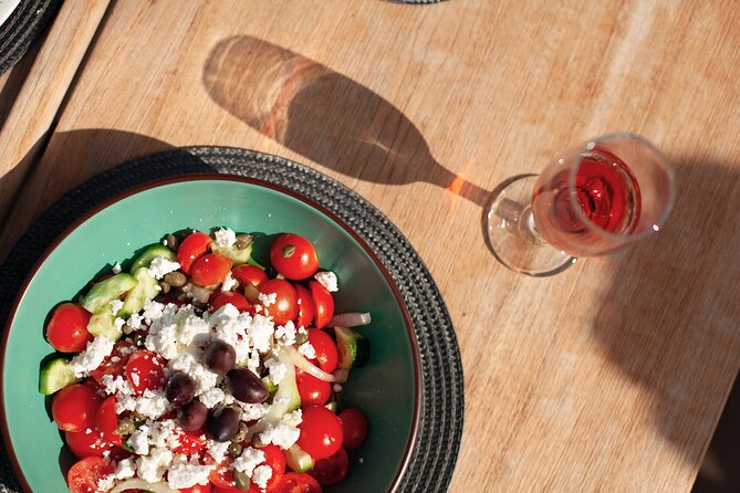 Athens Private Sunset Sailing Cruise with Greek Gastronomy - Who Is This Tour Best Suited For?