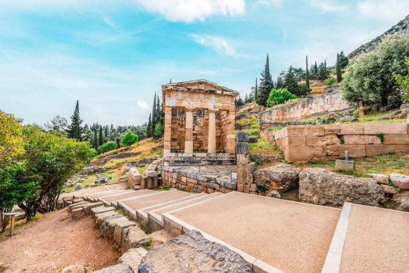Athens: Private Tours of Delphi, Delphi Museum, and Arachova - The Practicalities: What You Need to Know