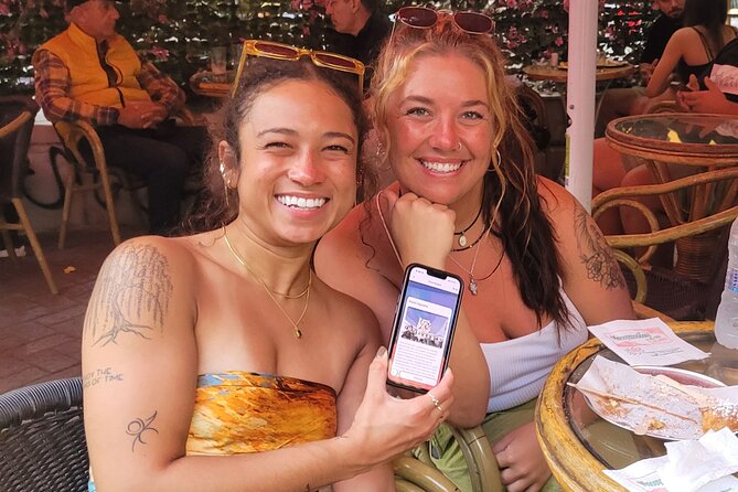 Athens Private Urban Treasure Hunt W Food Stops - Discovering Hidden Gems and Famous Landmarks