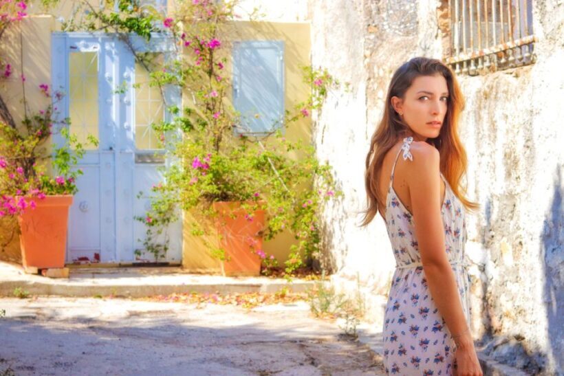 Athens: Professional photoshoot at Anafiotika Village - Final Thoughts: Does It Offer Good Value?