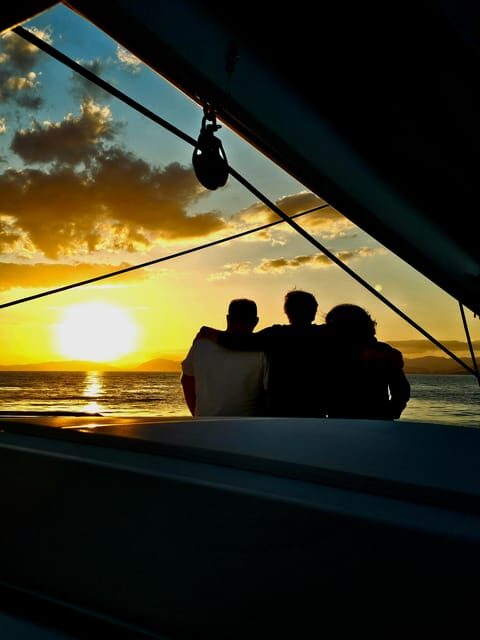 Athens: Riviera Catamaran Tour with Fresh Meal and Drinks - The Sum Up