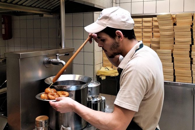 Athens Street Food Tour: Explore Citys Iconic Eateries - Guides and the Tour Experience