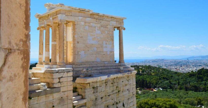 Athens: The Acropolis Guided Walking Tour in Dutch - Authentic Insights from Travelers
