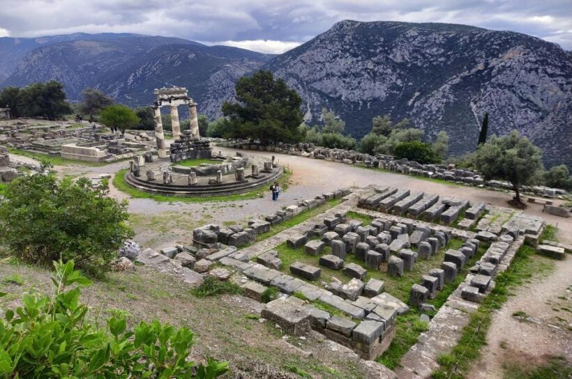 Athens to Delphi & Arachova Private Guided Tour with Lunch - Why This Tour Is Worth Considering