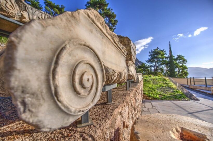 Athens to Delphi & Arachova Private Guided Tour with Lunch - How the Experience Is Perceived