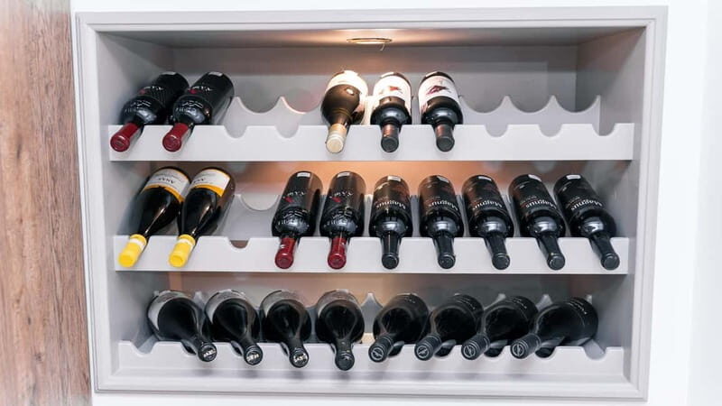 Athens: Wine Tasting in Rare Grape Varieties of Greece - A Closer Look at the Experience