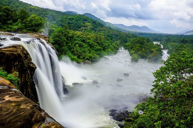 Athirappilly & Vazhachal Waterfalls Private Day Tour from Kochi - Exploring the Itinerary