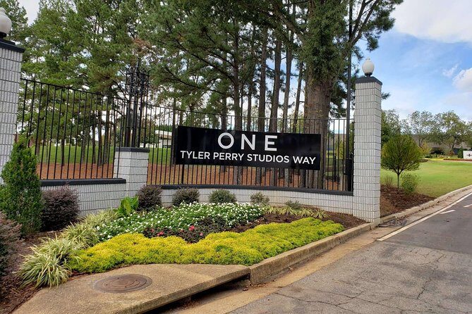 Atlanta Hip Hop House Wives and Movie Tour - FAQs