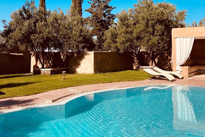 Atlas Earth Pottery and Nature Course in Amizmiz - Pottery Firing and Collection