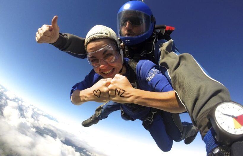 Auckland: 13000, 16000, or 18000-Foot Tandem Skydive - Practical Considerations and Tips