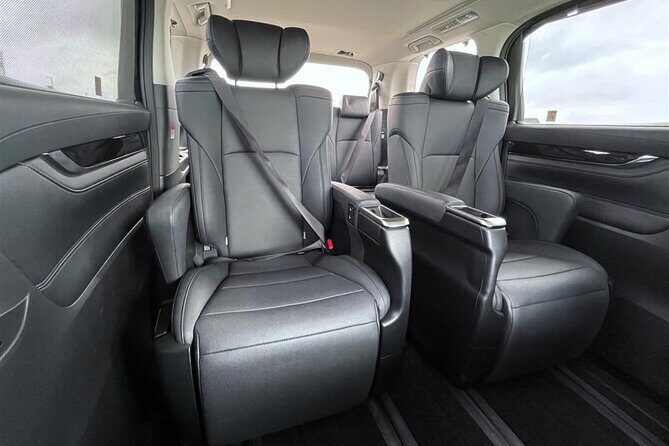 Auckland Airport/CBD Transfer 1-7 traveler (VIP/Luxury Vehicles) - Authentic Experiences and Traveler Insights