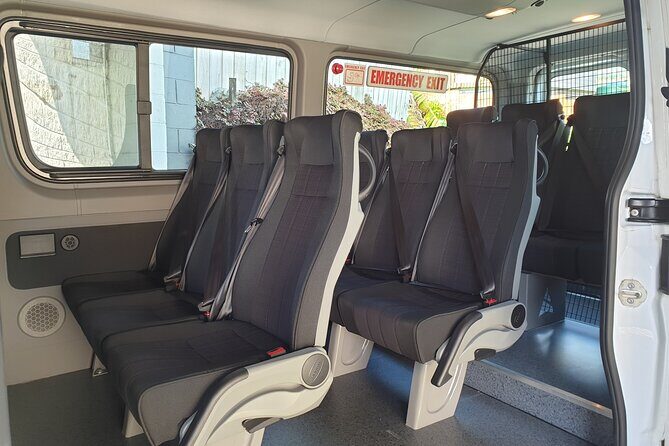 Auckland Airport Private Transfers in a Luxury Minibus - An In-Depth Look at the Experience