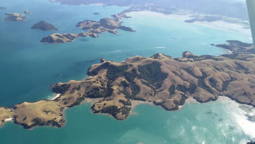 Auckland: Auckland City & Hauraki Gulf Scenic Flight - FAQs