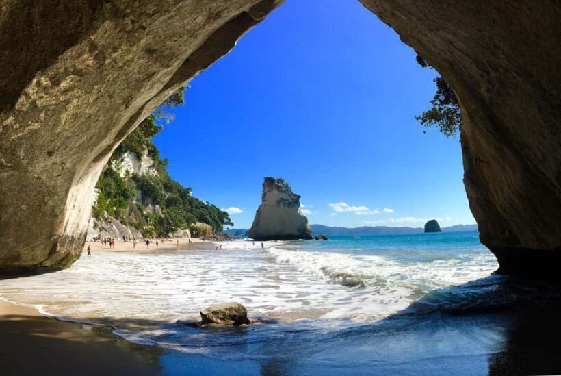 Auckland: Cathedral Cove & Coromandel Small-Group Tour - Entering the Coromandel Peninsula