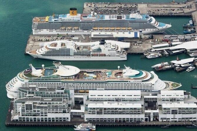 Auckland City Hotel to Cruise Ship Transfer by SUV - The Balance of Pros and Cons