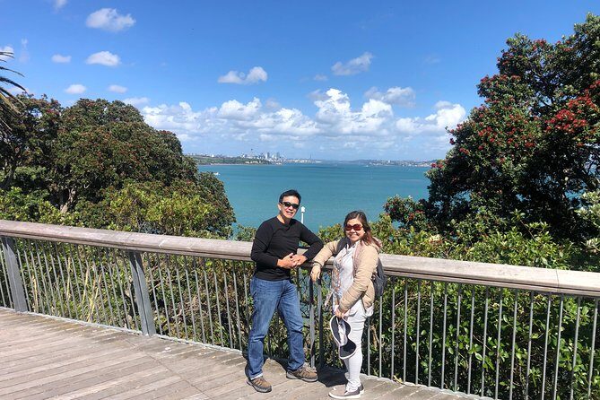 Auckland City Private Tour for Couples. Be chauffeur driven with added extras. - Customization and Flexibility