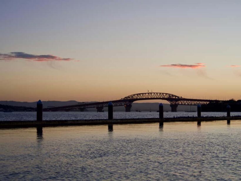 Auckland: Double Decker City Tour with Wine Tastings & Food - The Sum Up