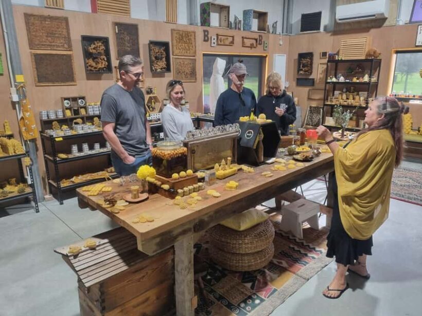 Auckland: Full-Day Jade Carving, Honey Tasting & Wine Tour - An Introduction to the Experience