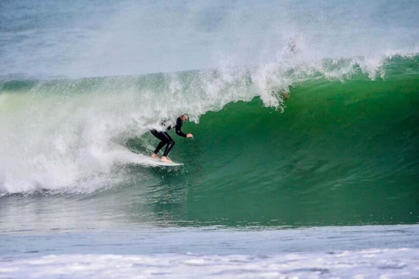 Auckland: Group Surfing Lesson with Muriwai Surf School - What’s Not Included