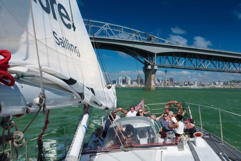 Auckland Harbour 1.5-Hour Sailing Cruise - Views and Photo Opportunities