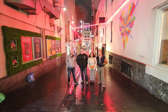 Auckland Historic Bar Tour - A Closer Look at the Auckland Historic Bar Tour