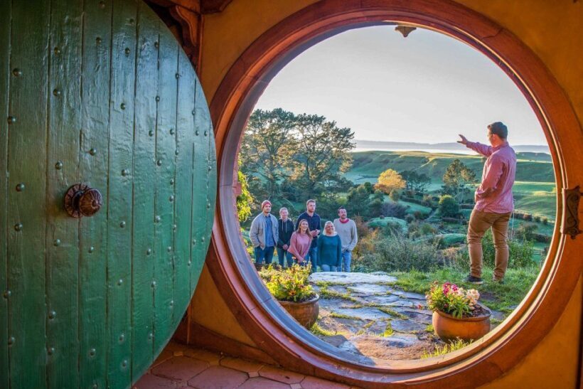 Auckland: Hobbiton Movie Set Day Trip with Festive Lunch - A Closer Look at the Day Trip Itself