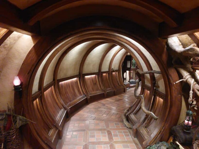 Auckland: Hobbiton, Rotorua, Waiotapu and Waitomo 3-Day Tour - FAQs