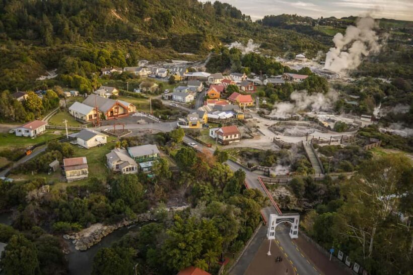 Auckland: Rotorua Living Maori Village Tour w/ Haka & Lunch - Key Points