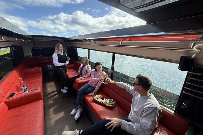Auckland Scenic City TourTasting NZ Wines + Food onboard the bus - Key Points