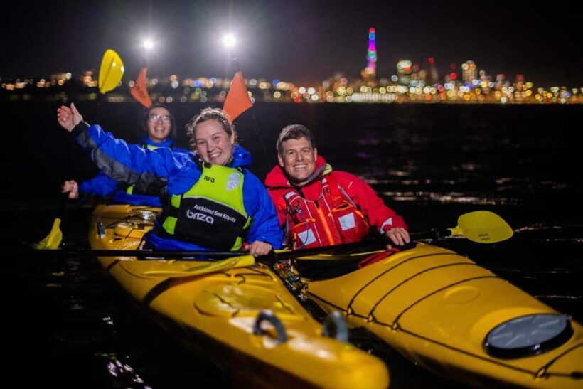 Auckland: Sunset & Night Sea Kayak Tour to Rangitoto Island - An Overview of the Experience