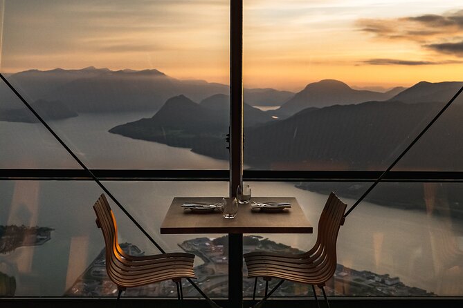 Audio-Guide Bus Tour at Scenic Routes of Åndalsnes to Trollstigen - Introducing the Åndalsnes to Trollstigen Audio-Guide Bus Tour