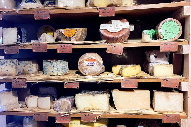 Audio Guide to Creating the Perfect Valencian Picnic - Savoring Local Flavors Through Sweet and Savory Treats