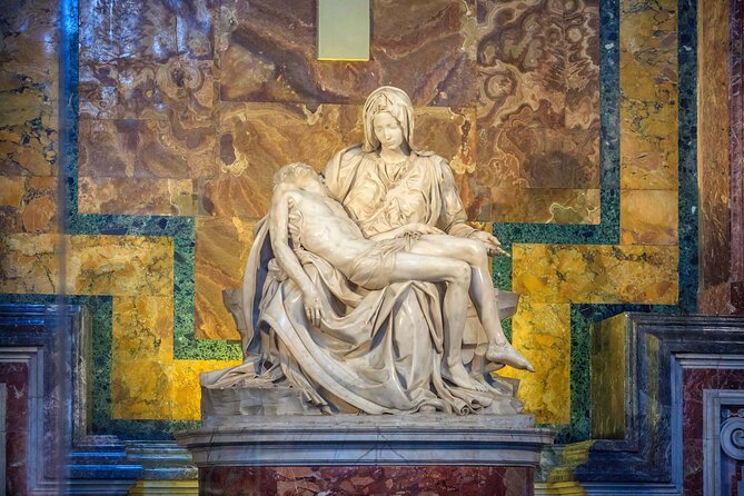 Audio Guided Tour in St. Peters Square & Basilica Vatican - Who Is This Tour Best For?