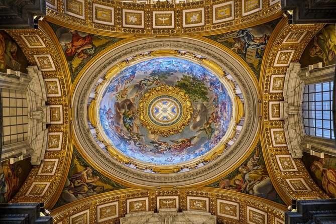 Audio Guided Tour in St. Peters Square & Basilica Vatican - The Sum Up