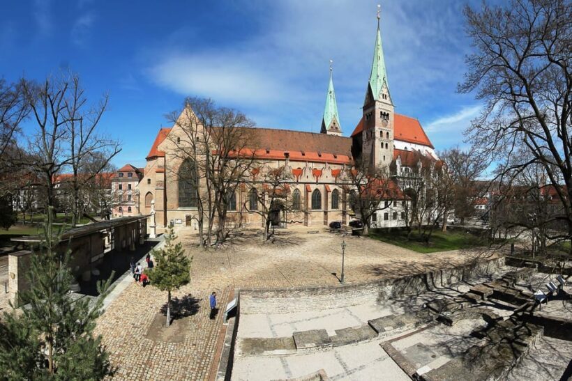 Augsburg: Illuminated Guided Evening Walking Tour - Key Points