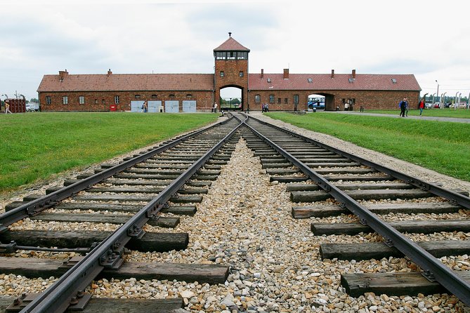 Auschwitz-Birkenau and Wieliczka Salt Mine Day Tour From Krakow With Private Car - Visitor Requirements and Restrictions
