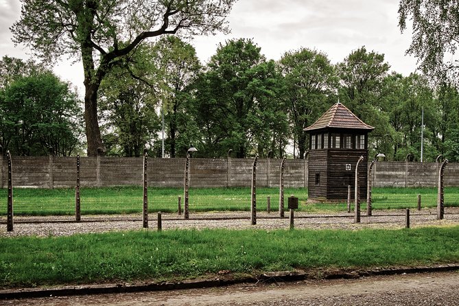 Auschwitz Birkenau: Complete Private Tour - Customer Feedback