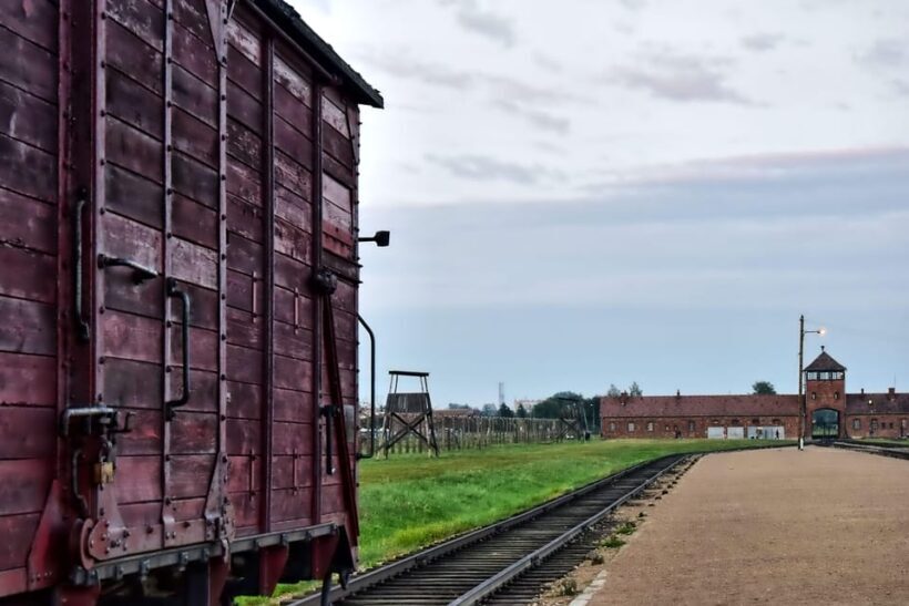 Auschwitz-Birkenau: Guided Tour and Skip-The-Line Ticket - Why You Should Consider This Tour