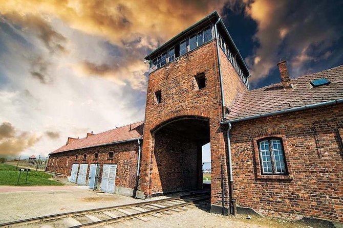 Auschwitz-Birkenau Guided Tour from Krakow with Transfer & Ticket - Final Thoughts: Is This Tour Worth It?