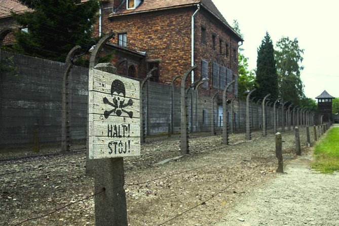 Auschwitz Birkenau Memorial and Museum Group Tour From Krakow - Meeting and Pickup Information