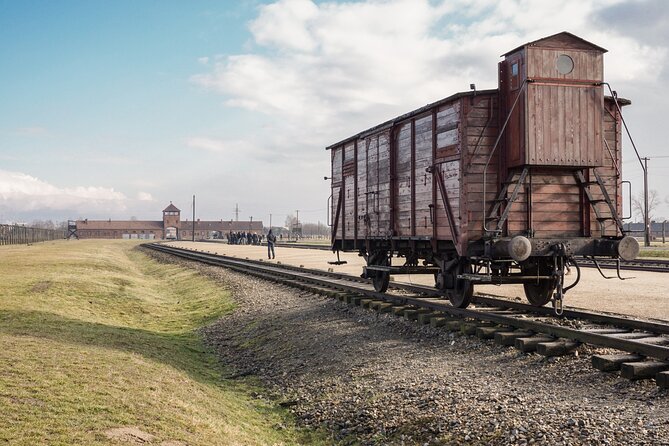 Auschwitz - Birkenau Private, 6-hr Study Tour - Transportation and Accessibility