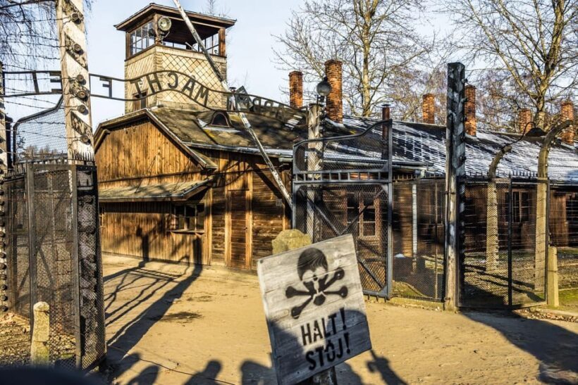 Auschwitz-Birkenau: Skip-the-Line Entry Ticket & Guided Tour - Practical Tips for Visitors