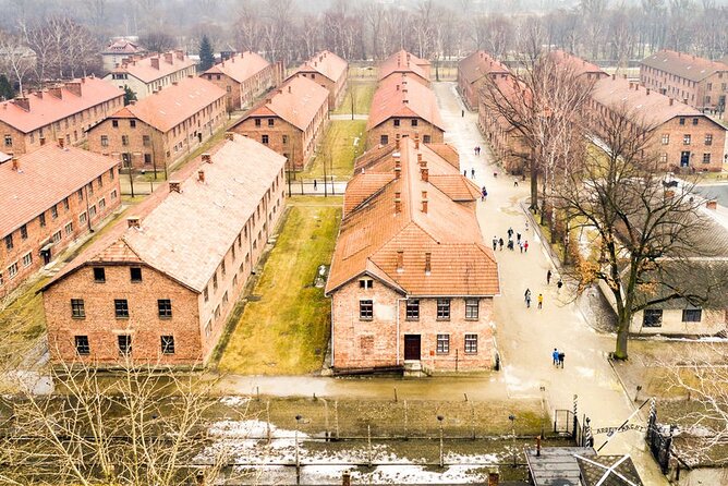 Auschwitz-Birkenau Tour Guide and Jewish Museum and Synagogue - Customer Experiences and Recommendations