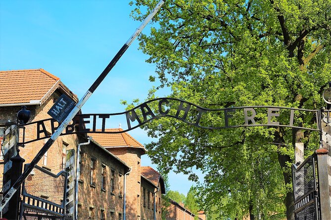 Auschwitz-Birkenau Tour With Private Transport - Customer Feedback and Service