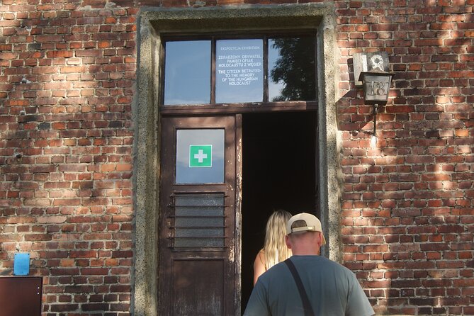 Auschwitz-Birkenau Tour With Transfer, Ebook and Optional Guide - Booking and Reservation Process
