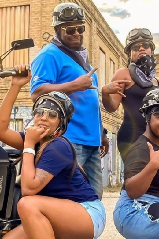 Austin: Biker Gang E-Bike Adventure - What Is the Austin Biker Gang E-Bike Adventure?