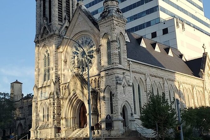 Austin Famous Ghost and Bat Segway Tour - Uncovering Ghost Stories