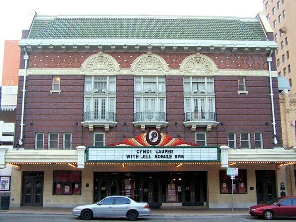 Austin Ghosts: Haunts, Spirits, and Poltergeists Walking Tour - Austin Ghosts: Haunts, Spirits, and Poltergeists Walking Tour — A Honest Look